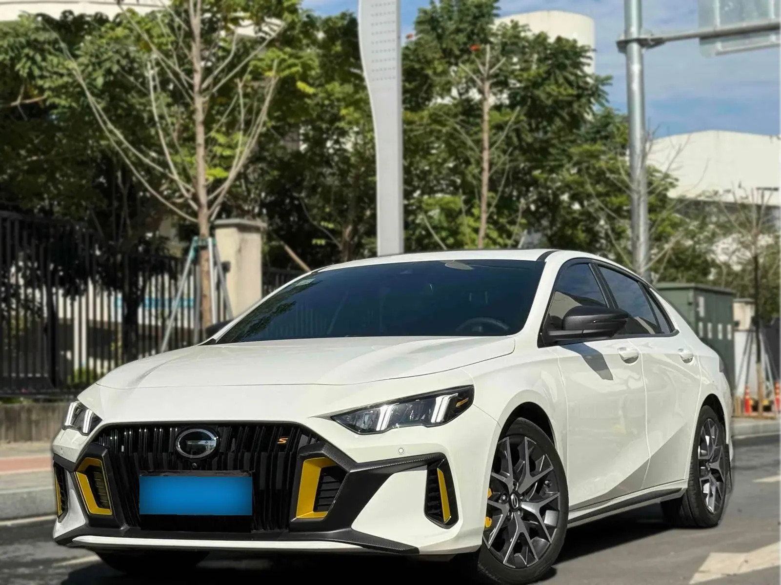 Used 2021 GAC Trumpchi Empow for Export from China ACU5488970 | AutoCango