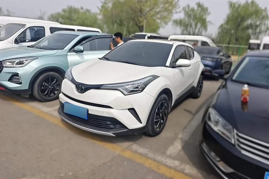 2020 Toyota Izoa 中国二手车出口 ACU5642135 | AutoCango
