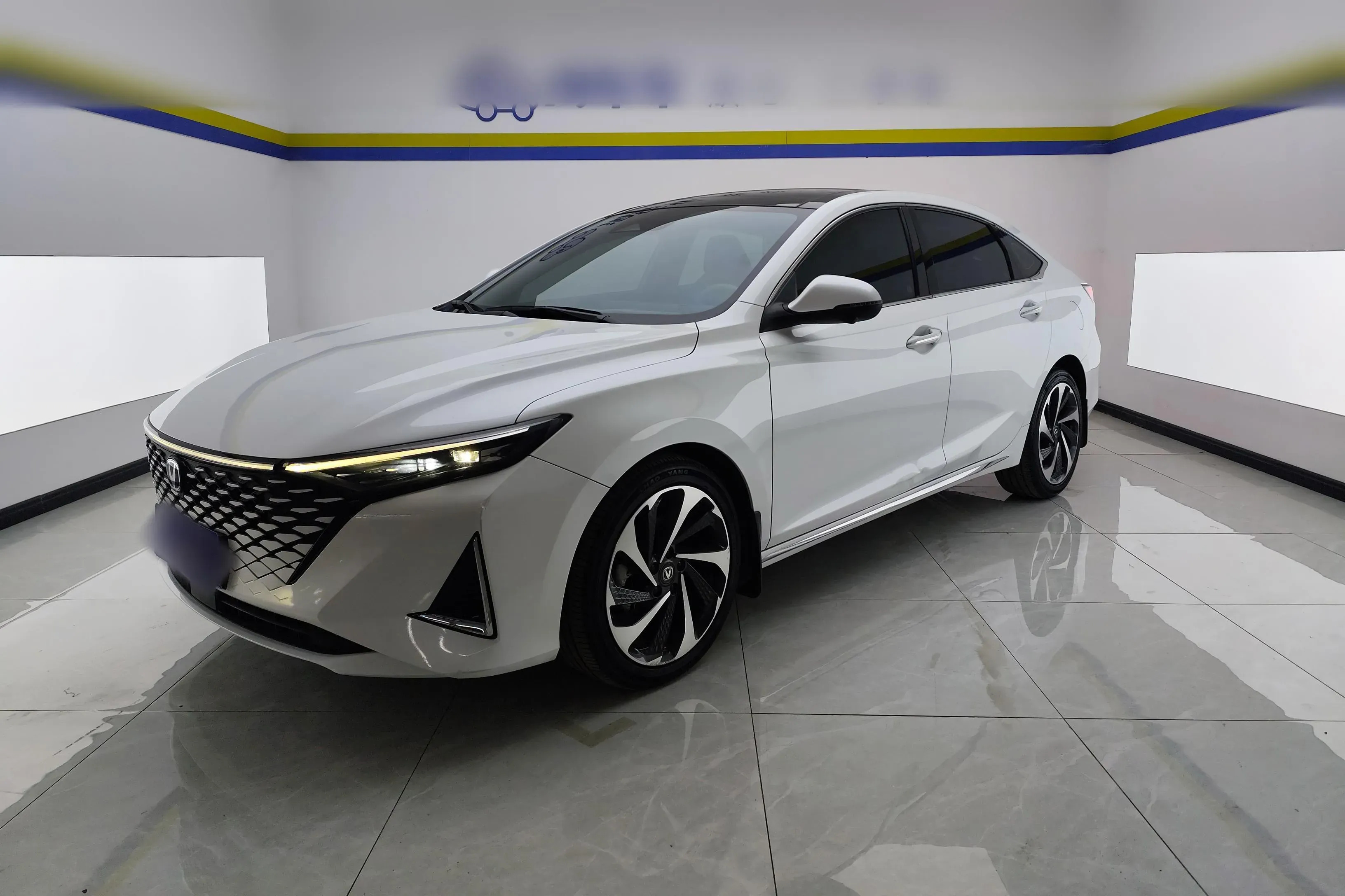 Used 2023 ChangAn Raeton Plus for Export from China ACU5025337 | AutoCango