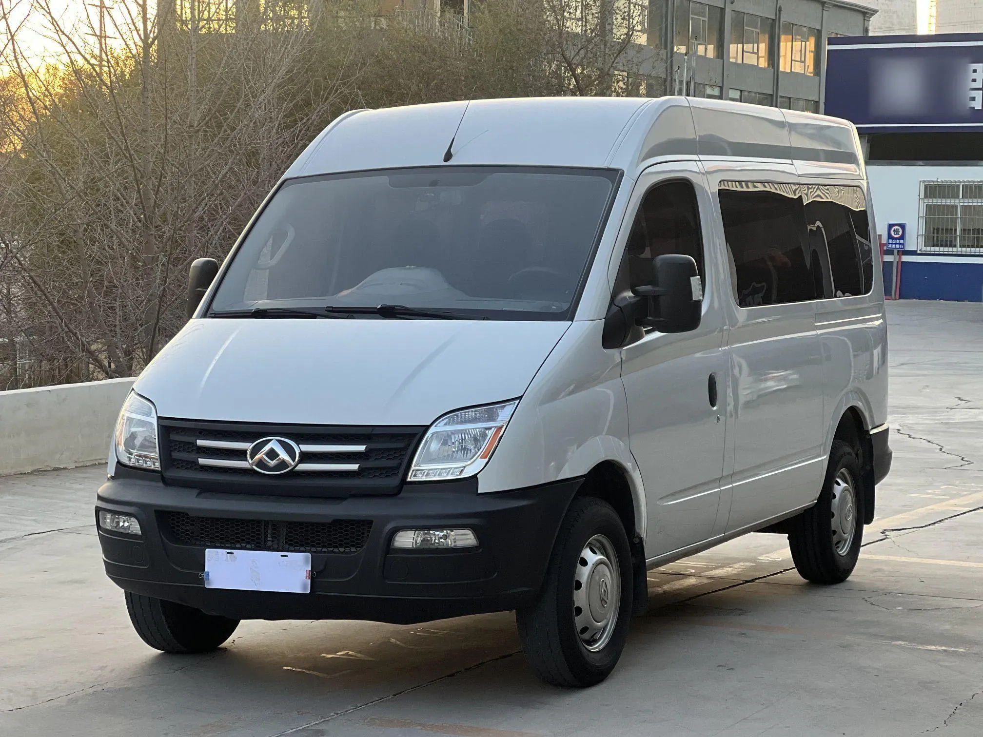 Used 2019 MAXUS XinTu V80 for Export from China ACU5372417 | AutoCango