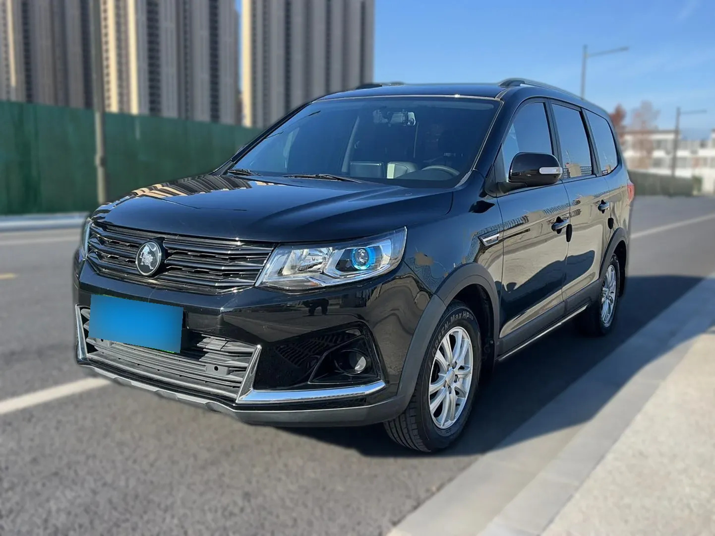 Used 2023 DongFeng Forthing SX6 for Export from China ACU5365302 | AutoCango