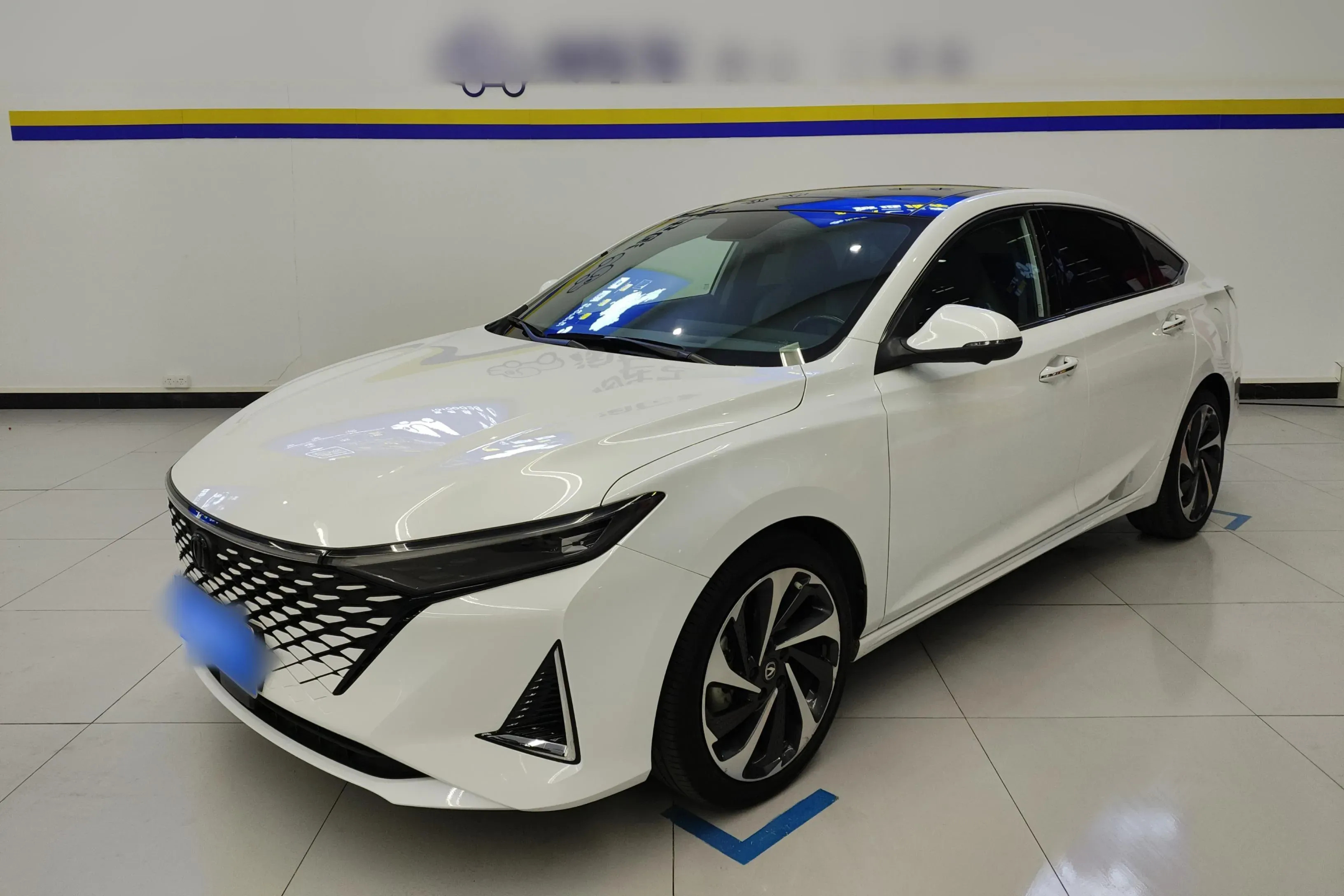 Used 2023 ChangAn Raeton Plus for Export from China ACU5157214 | AutoCango