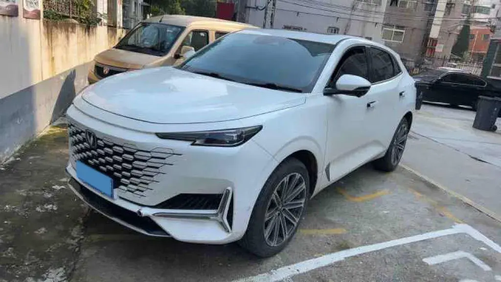 Used 2023 ChangAn UNI-K for Export from China ACU9554295 | AutoCango