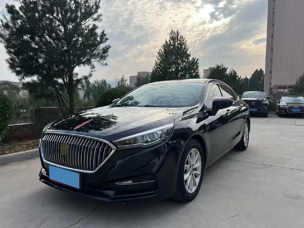 HongQi H5 2019 1.8T 180HP L4 voiture d'occasion de 2019 à exporter de Chine pour le ACU9554339 ...