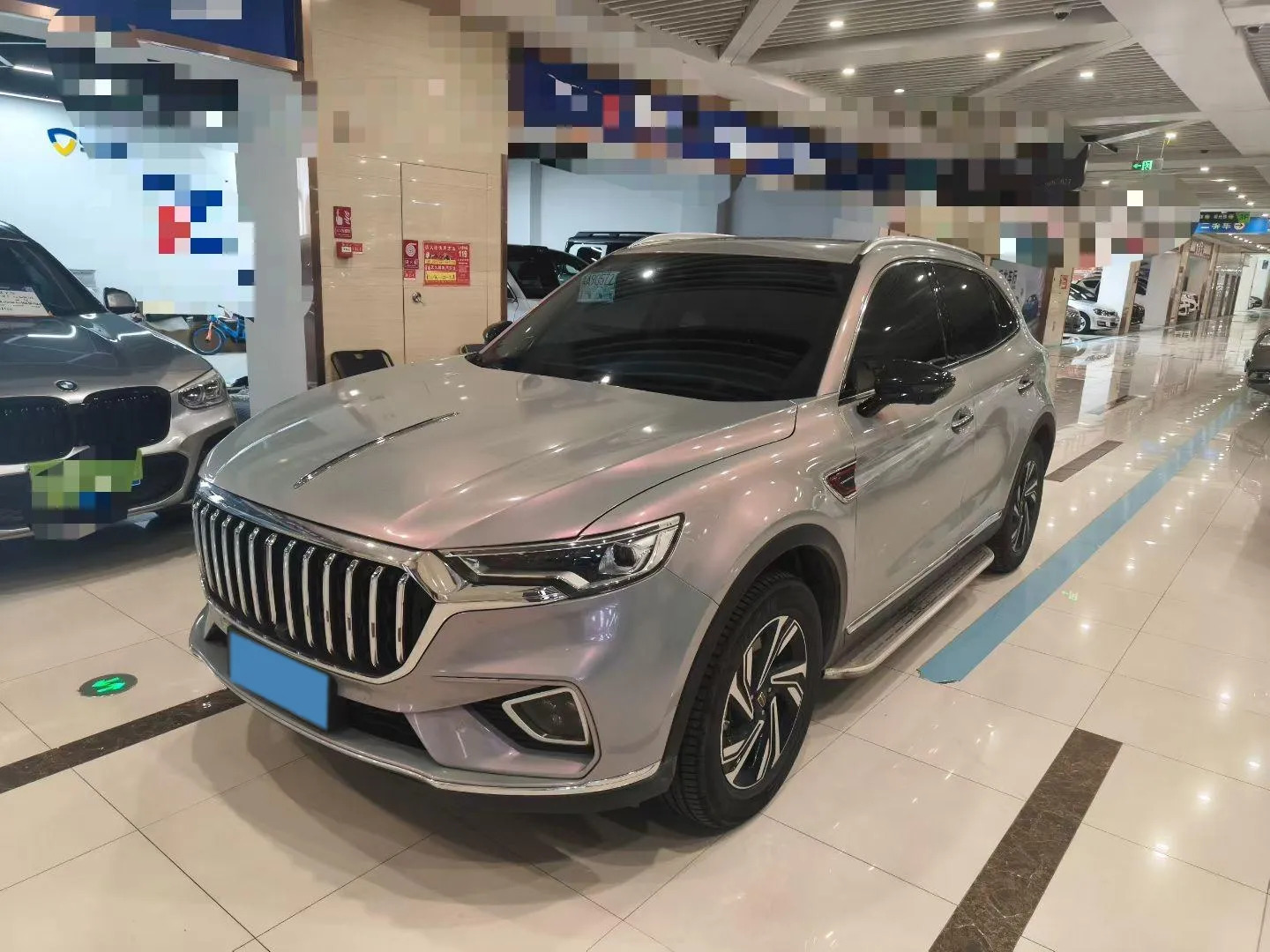 HongQi HS5 2022 2.0T 224HP L4 voiture d'occasion de 2022 à exporter de Chine pour le ACU9554365 ...