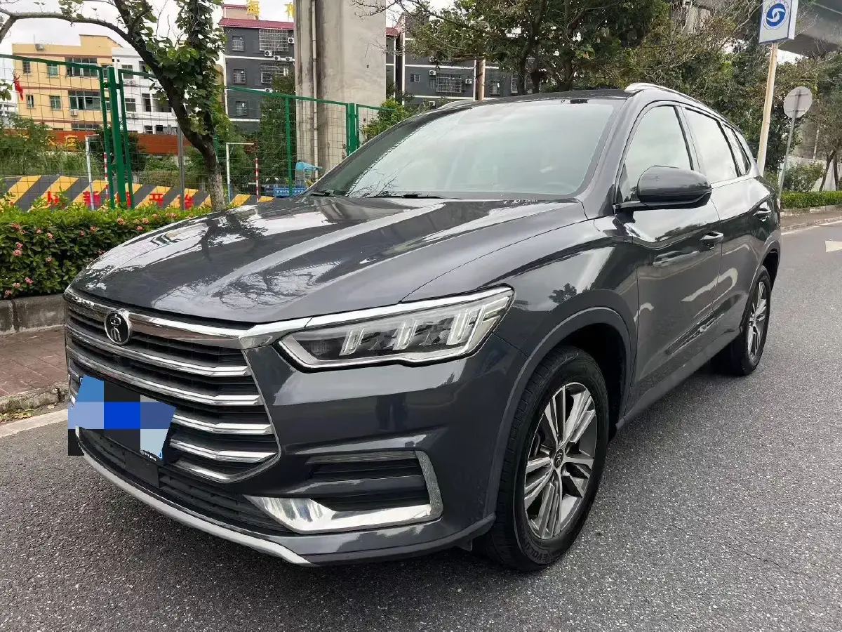 BYD Song Pro 2019 1.5T 160HP L4 voiture d'occasion de 2019 à exporter de Chine pour le ...