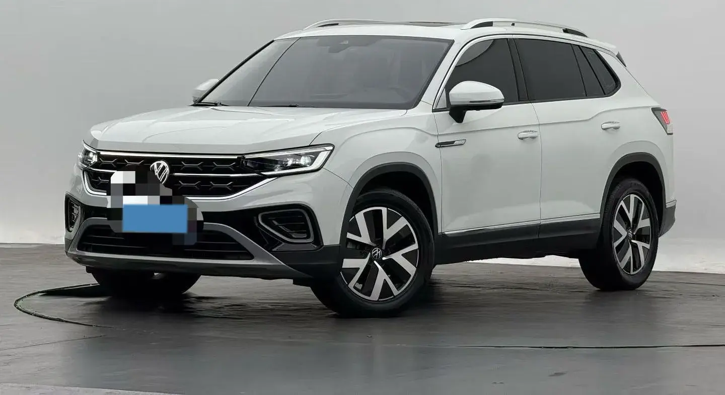 Volkswagen Tayron 2023 2.0T 186HP L4 voiture d'occasion de 2023 à exporter de Chine pour le ...
