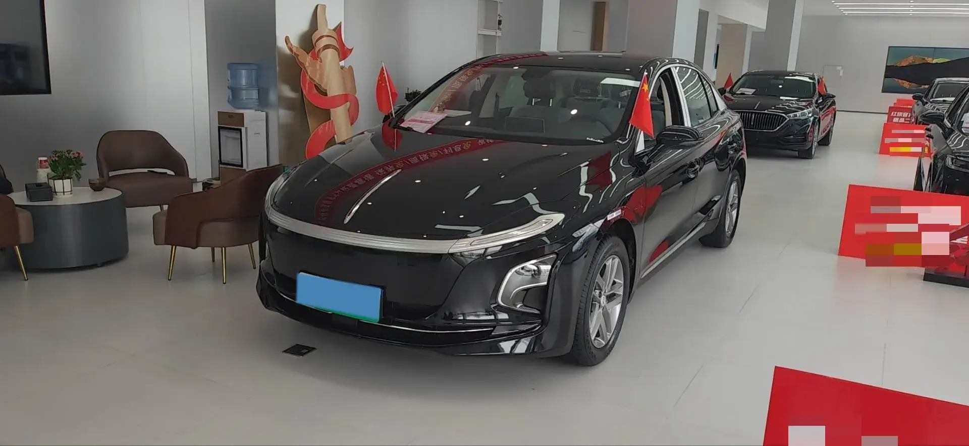 Used 2025 HongQi E-QM5 for Export from China ACU9585208 | AutoCango