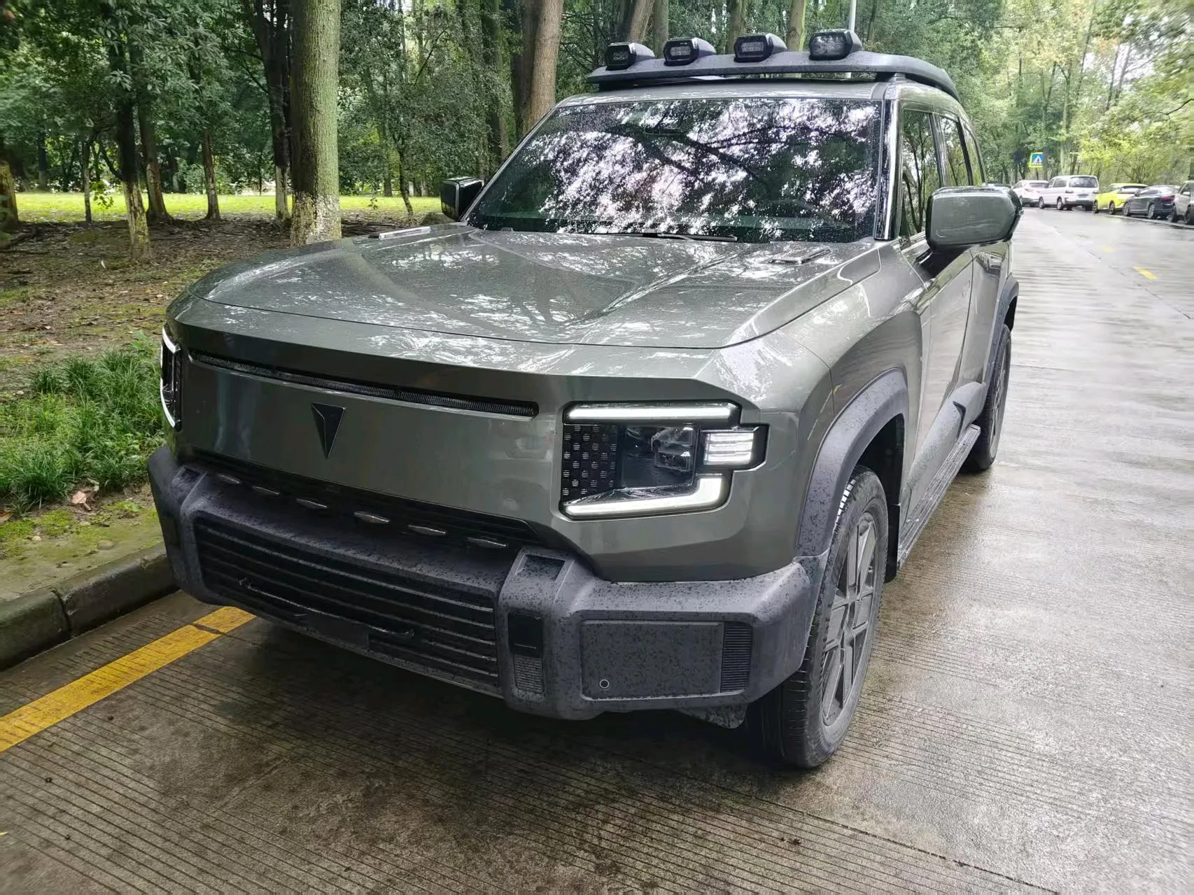 Deepal G318 2024 REEV 150HP voiture d'occasion de 2024 à exporter de Chine pour le ACU9584187 ...