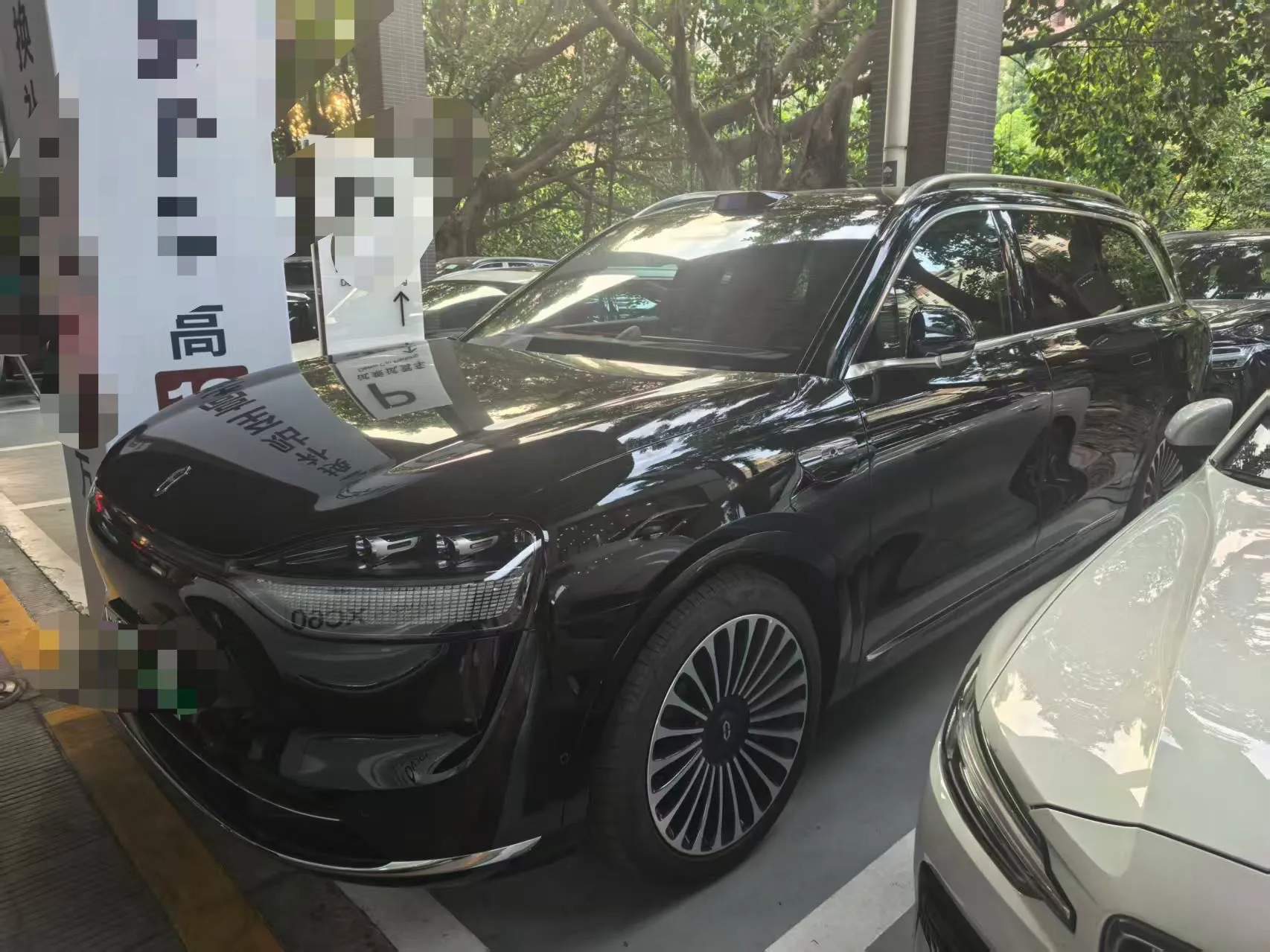 2025 AITO AITO M9 中国二手车出口 ACU9586002 | AutoCango