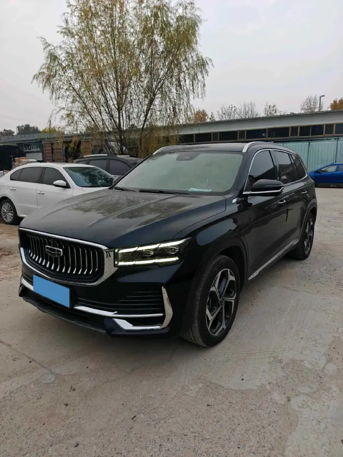 Geely Monjaro 2021 2.0T 218HP L4 voiture d'occasion de 2021 à exporter de Chine pour le ...