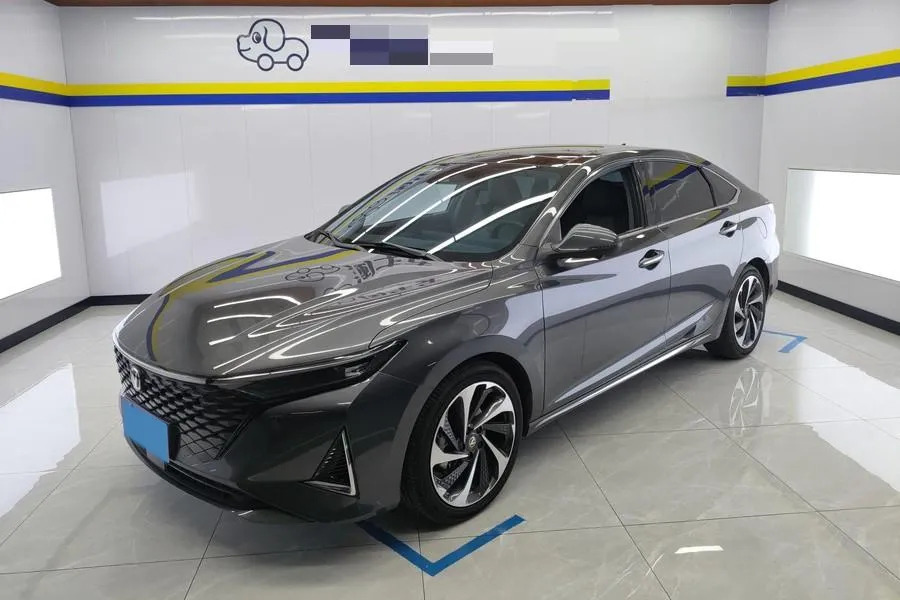 Used 2023 ChangAn Raeton Plus for Export from China ACU9597701 | AutoCango