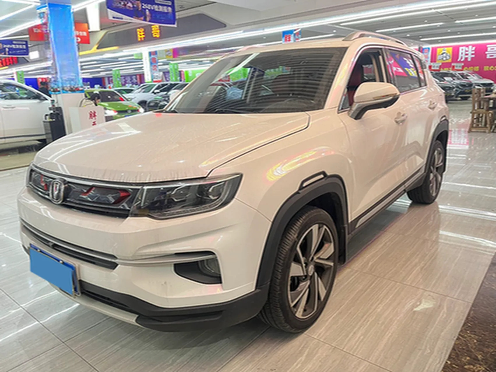 ChangAn CS35 Plus 2019 1.4T 158HP L4 voiture d'occasion de 2019 à exporter de Chine pour le ...