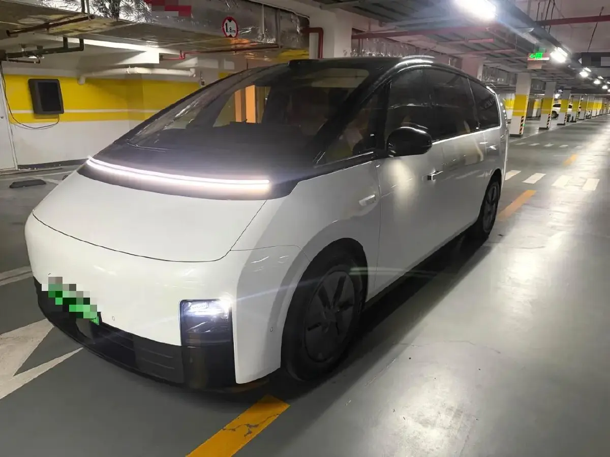 Used 2025 Li MEGA for Export from China ACU9649245 | AutoCango