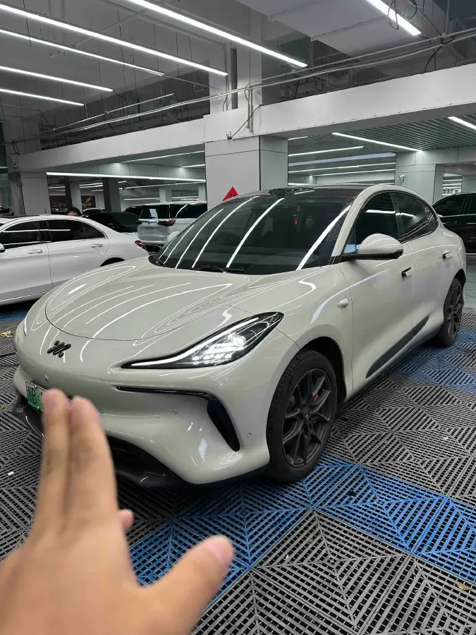 2023 IM LS6 中国二手车出口 ACU9659404 | AutoCango
