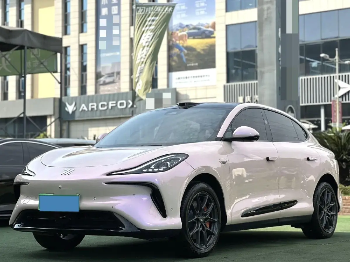 2023 IM LS6 中国二手车出口 ACU9663512 | AutoCango