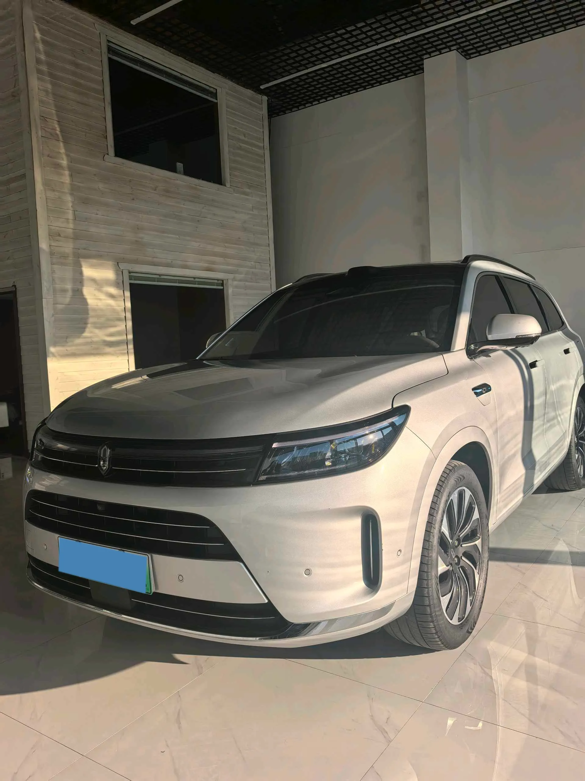 Used 2024 AITO AITO M7 for Export from China ACU9661425 | AutoCango