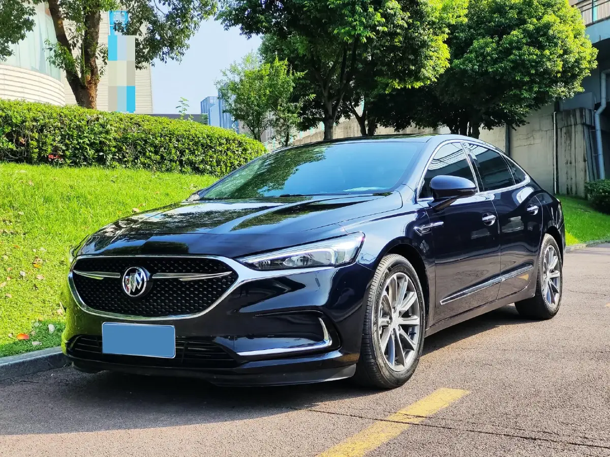 Buick Larcosse 2022 2.0T 237HP L4 voiture d'occasion de 2022 à exporter de Chine pour le ...