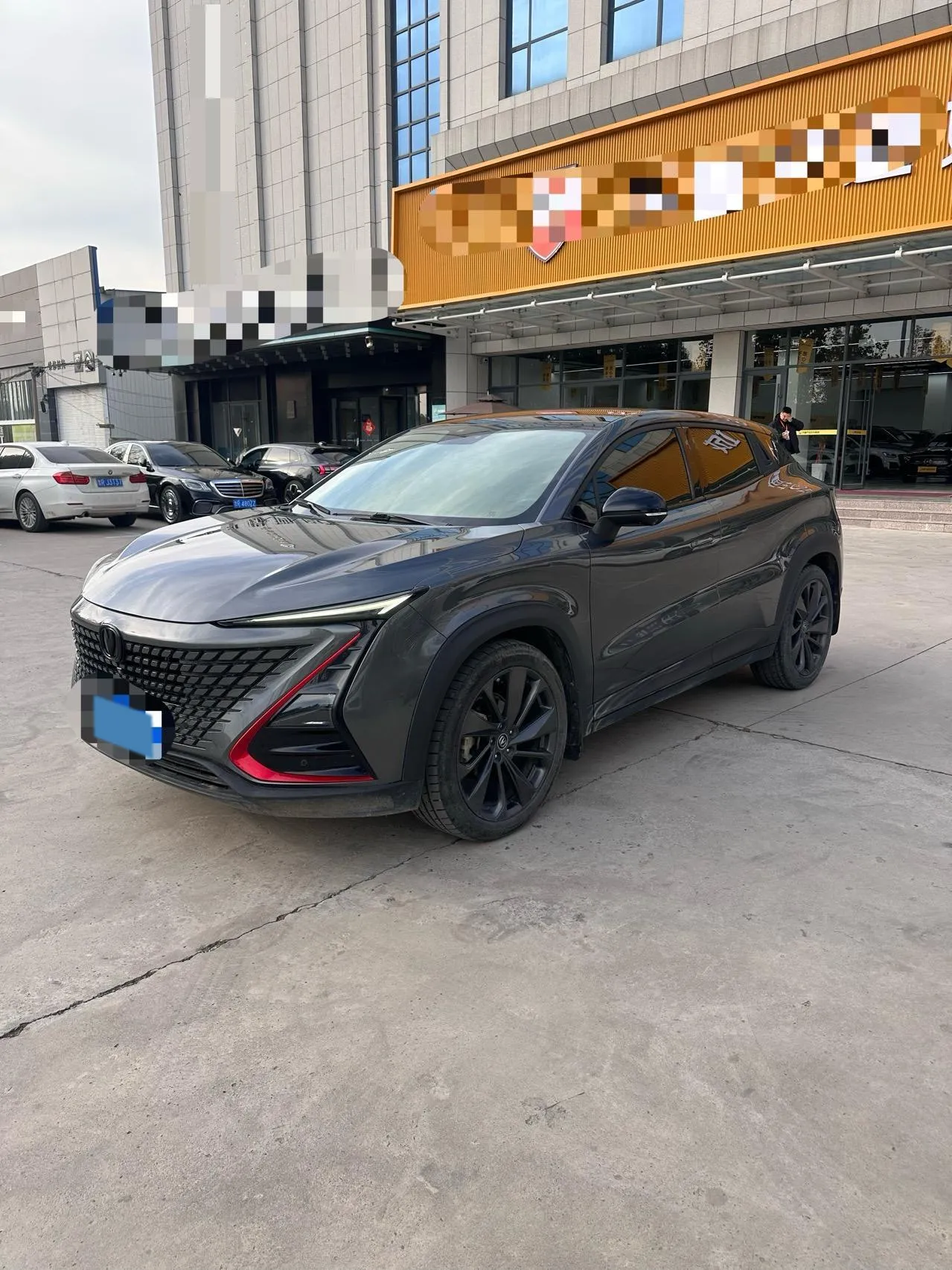 ChangAn UNI-T 2021 1.5T 180HP L4 voiture d'occasion de 2021 à exporter de Chine pour le ...