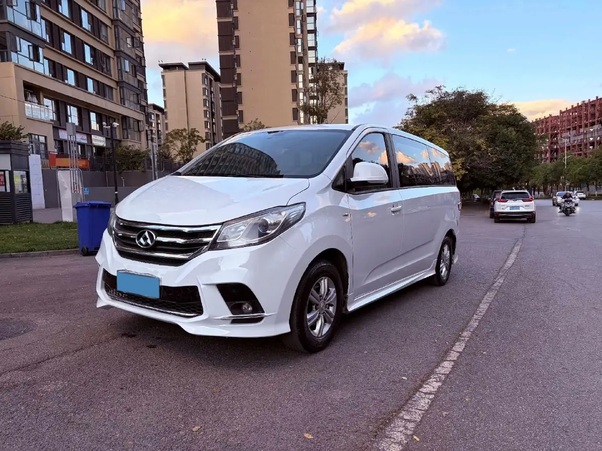 MAXUS G10 2018 2.0T 224HP L4 voiture d'occasion de 2018 à exporter de Chine pour le ACU9670423 ...