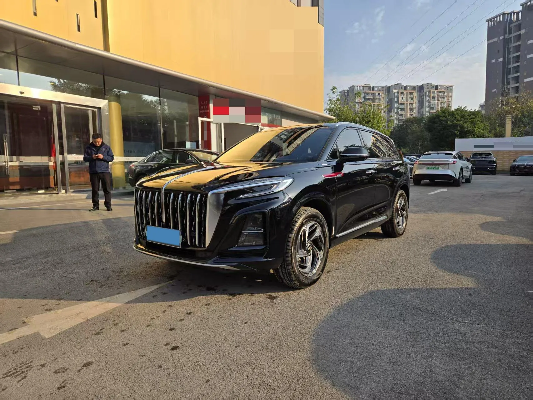HongQi HS3 2023 1.5T 169HP L4 voiture d'occasion de 2023 à exporter de Chine pour le ACU9672789 ...