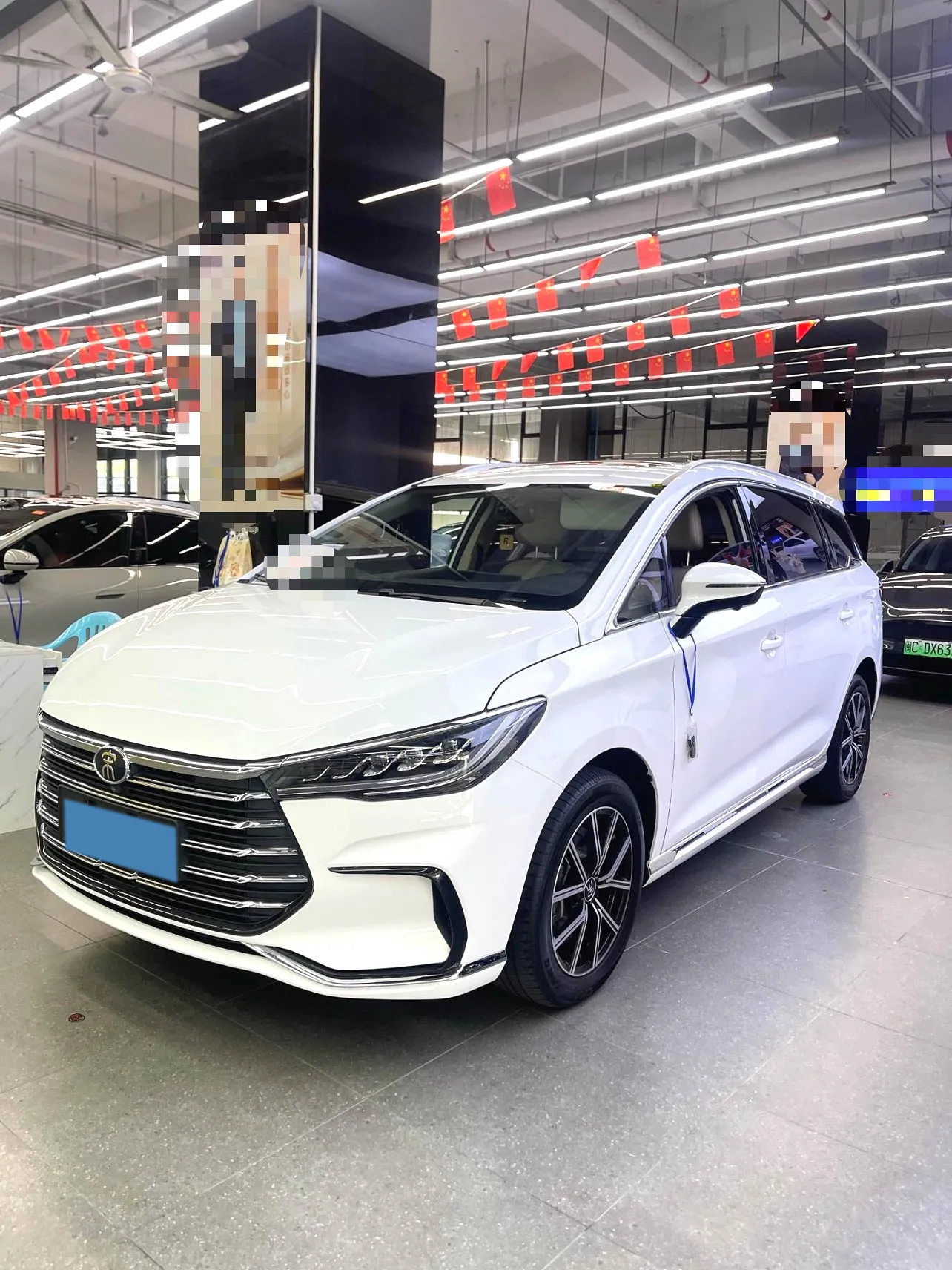 BYD Song MAX 2022 1.5L 110HP L4 voiture d'occasion de 2022 à exporter de Chine pour le ...