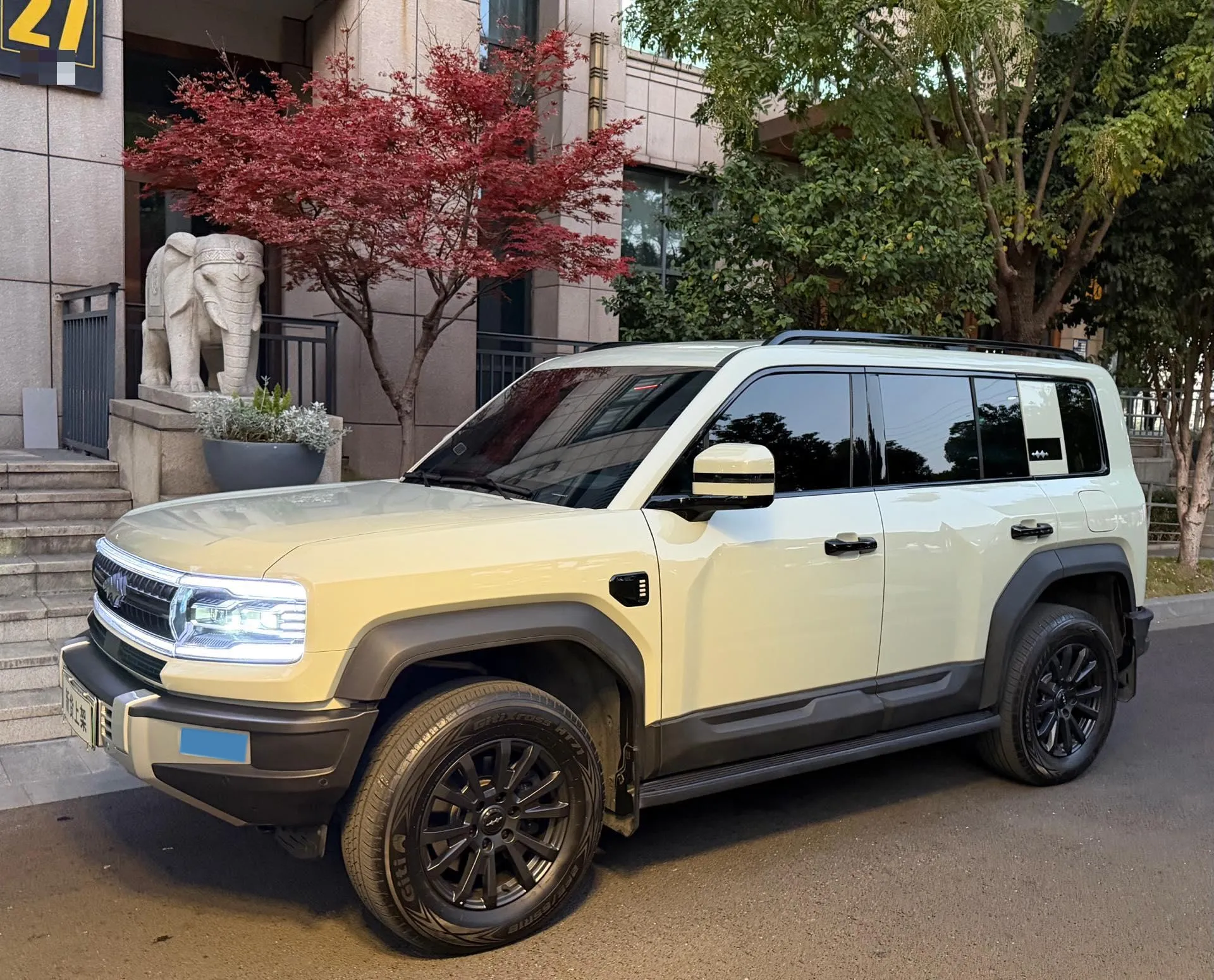 FangChengBao Bao 5 2023 1.5T 194HP L4 voiture d'occasion de 2023 à exporter de Chine pour le ...