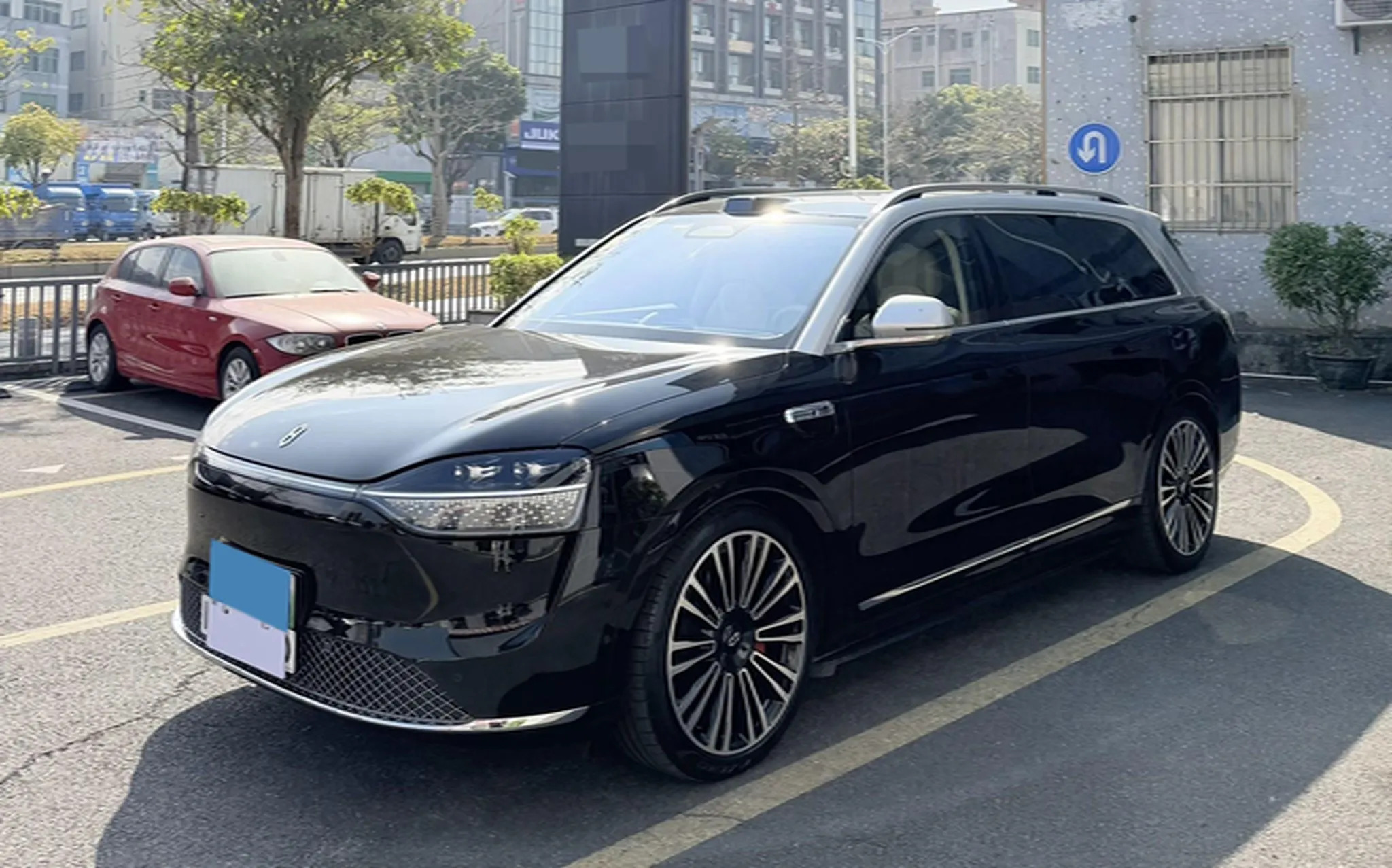 2025 AITO AITO M9 中国二手车出口 ACU9870633 | AutoCango