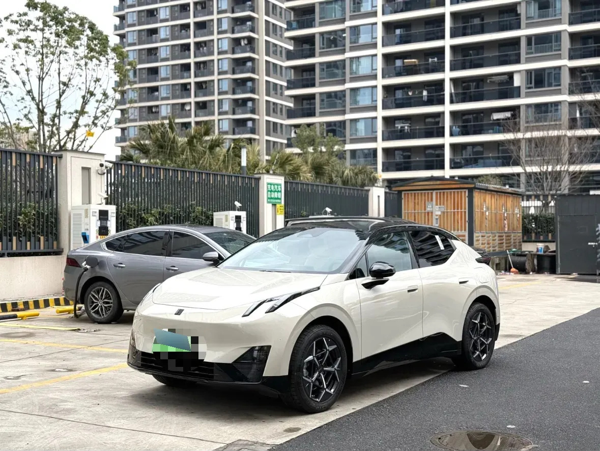 Used 2025 LYNK&CO Z20 for Export from China ACU9003806 | AutoCango