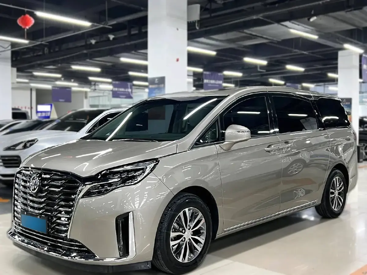 Buick GL8 2023 2.0T 237HP L4 Coche Usado del Año para Exportación desde China ACU9100575 | AutoCango