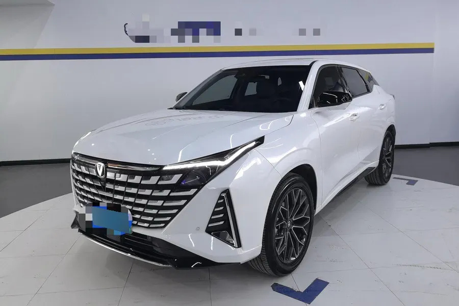 Used 2024 ChangAn UNI-Z for Export from China ACU9227845 | AutoCango