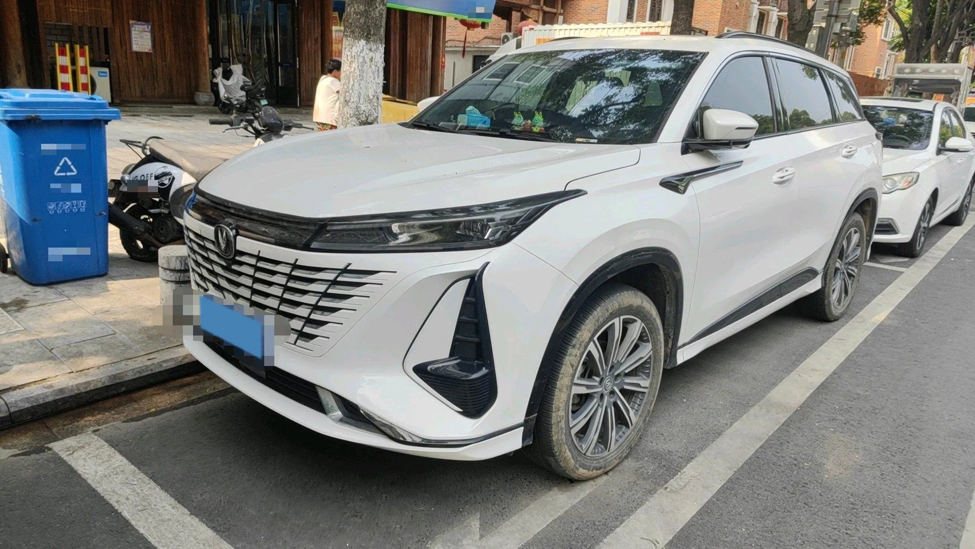 ChangAn CS75 Plus 2022 1.5T 188HP L4 voiture d'occasion de 2022 à exporter de Chine pour le ...