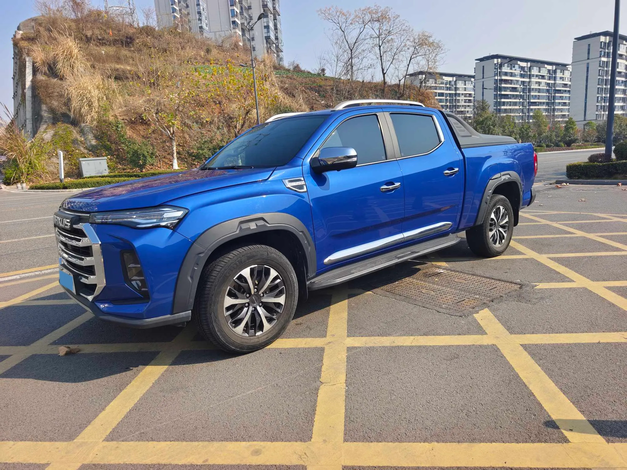 MAXUS T90 2021 2.0T 218HP L4 voiture d'occasion de 2021 à exporter de Chine pour le ACU9291818 ...