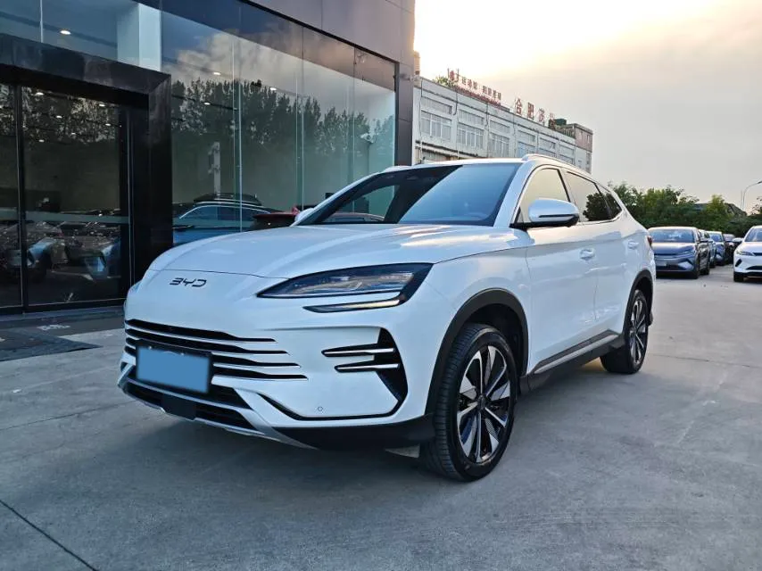 BYD Song Plus 2025 1.5L 101HP L4 voiture d'occasion de 2025 à exporter de Chine pour le ...