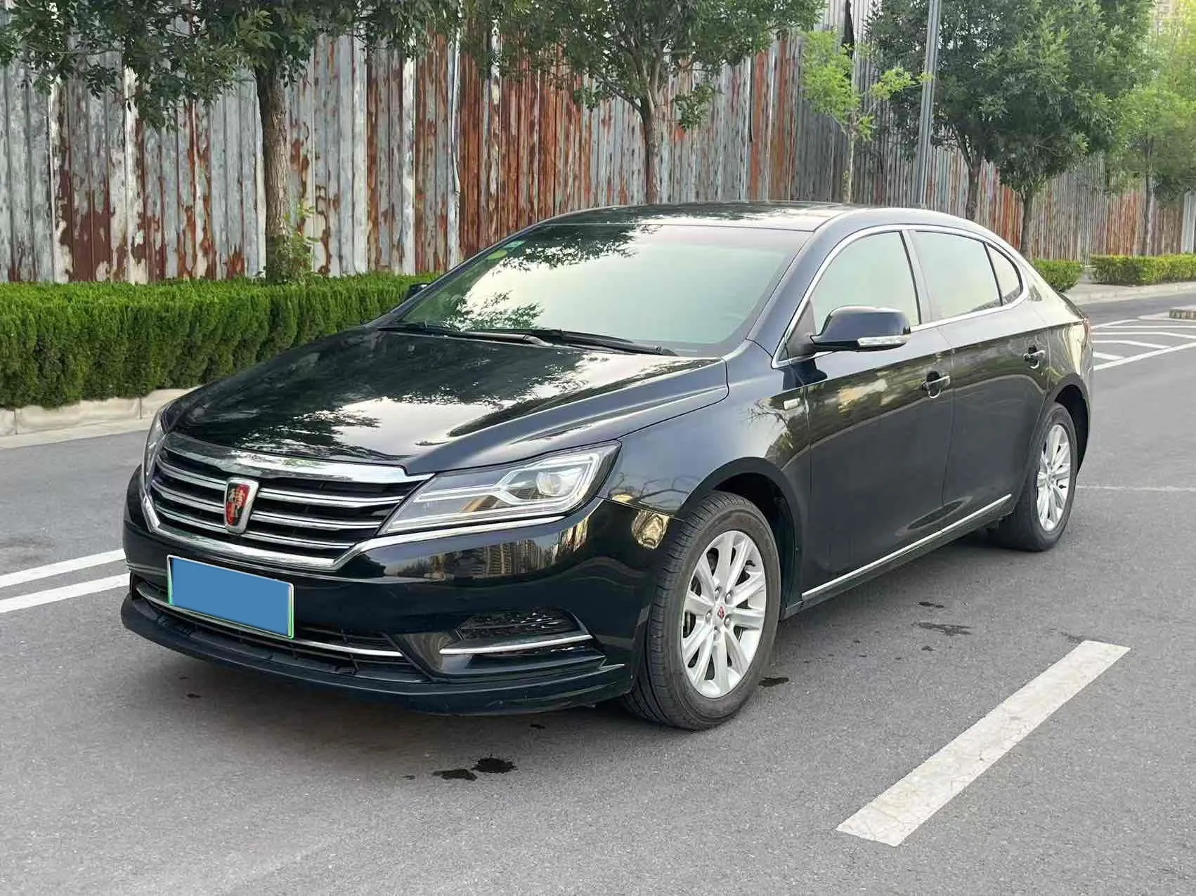Roewe e950 2017 1.4T 152HP L4 voiture d'occasion de 2017 à exporter de ...