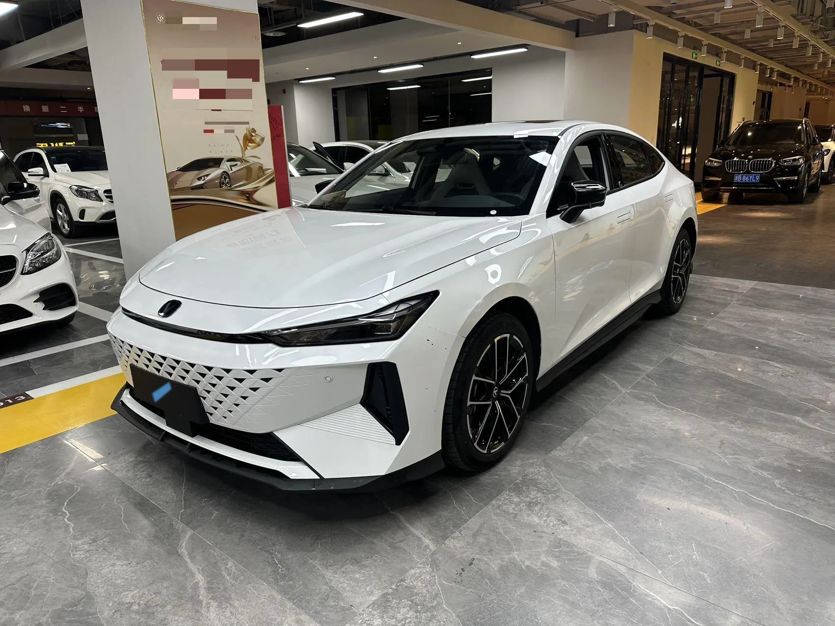 Used 2024 ChangAn UNI-V iDD for Export from China ACU9343102 | AutoCango