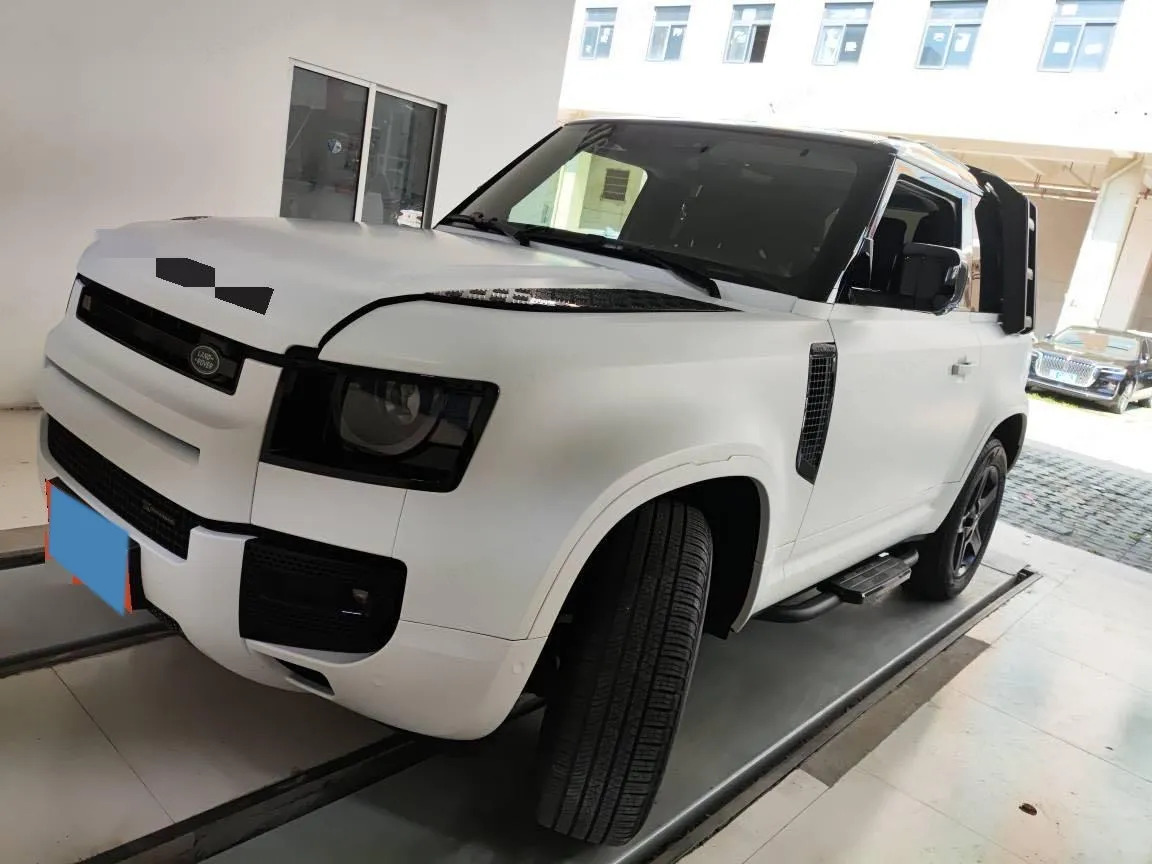 Land Rover Defender 2022 2.0T 300HP L4 voiture d'occasion de 2022 à exporter de Chine pour le ...