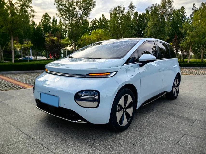 Used 2023 BaoJun Cloud for Export from China ACU9380752 | AutoCango