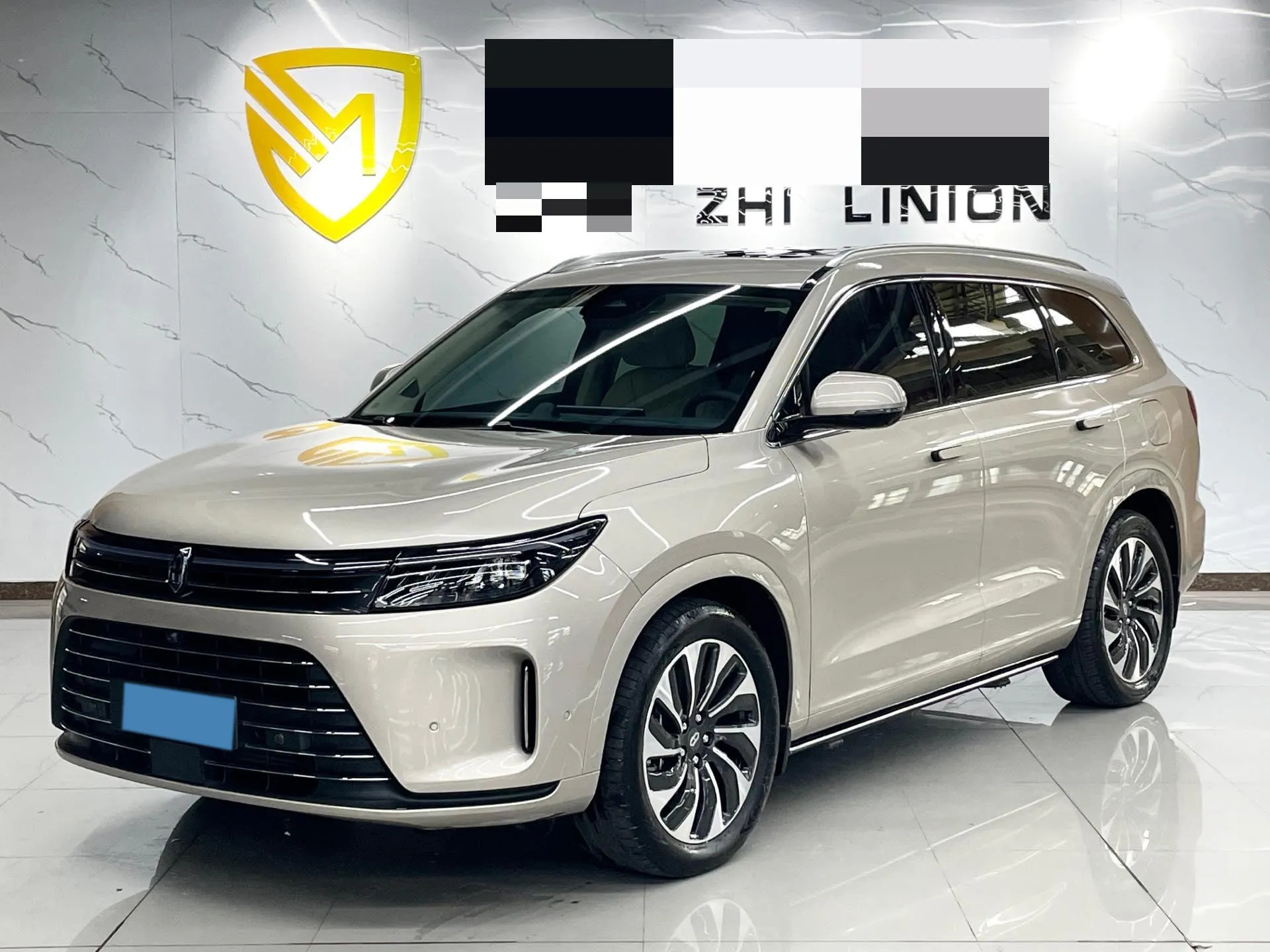 AITO AITO M7 2022 Range Extended 125HP voiture d'occasion de 2022 à exporter de Chine pour le ...