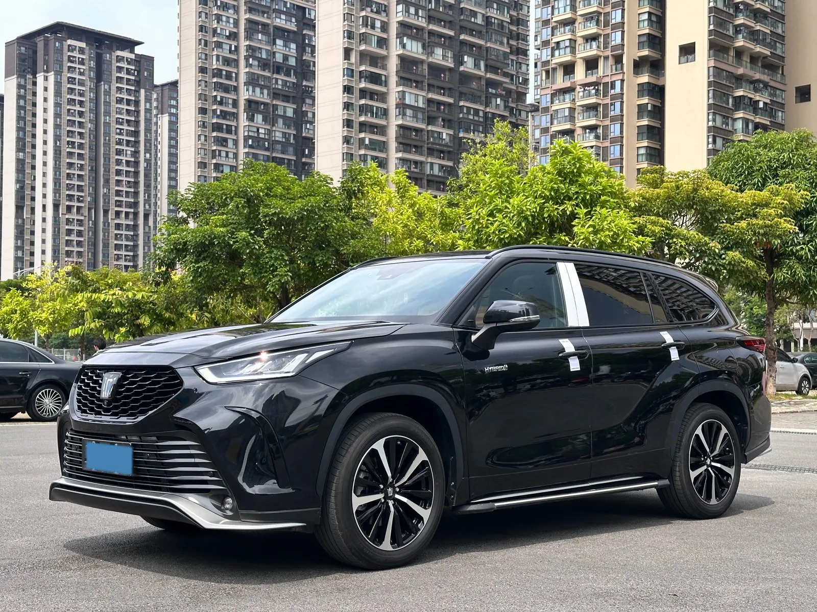 Toyota Crown Kluger 2023 2.5L 189HP L4 voiture d'occasion de 2023 à ...