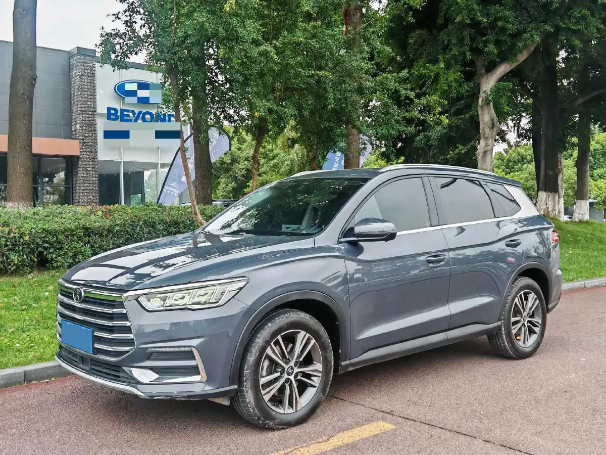 BYD Song Pro 2019 1.5T 160HP L4 voiture d'occasion de 2019 à exporter de Chine pour le ...