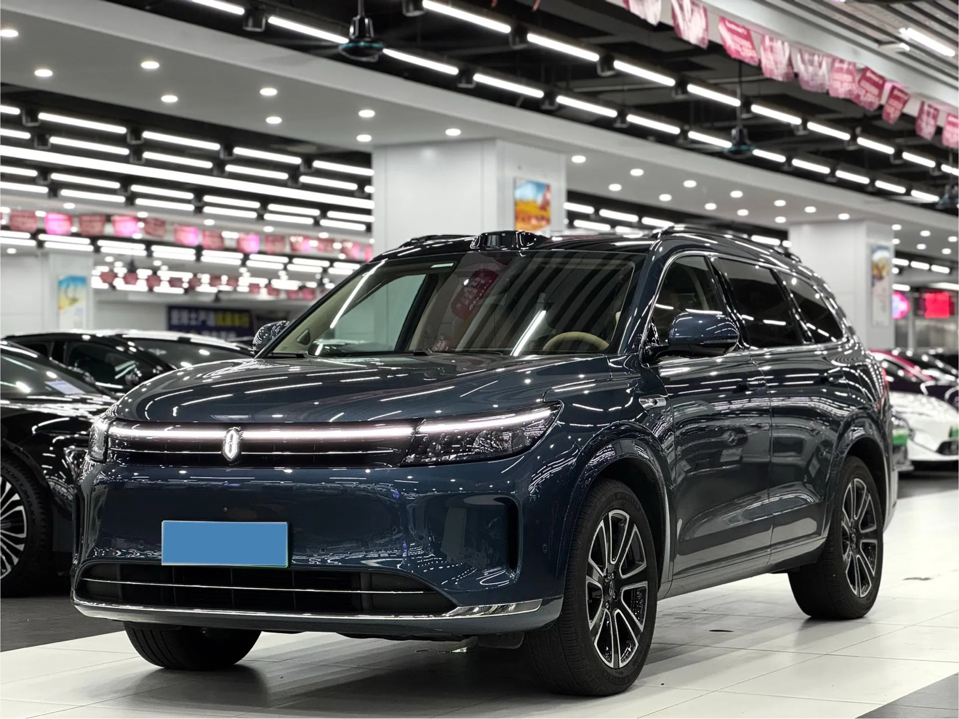 AITO AITO M7 2024 1.5T 152HP L4 voiture d'occasion de 2024 à exporter de Chine pour le ...