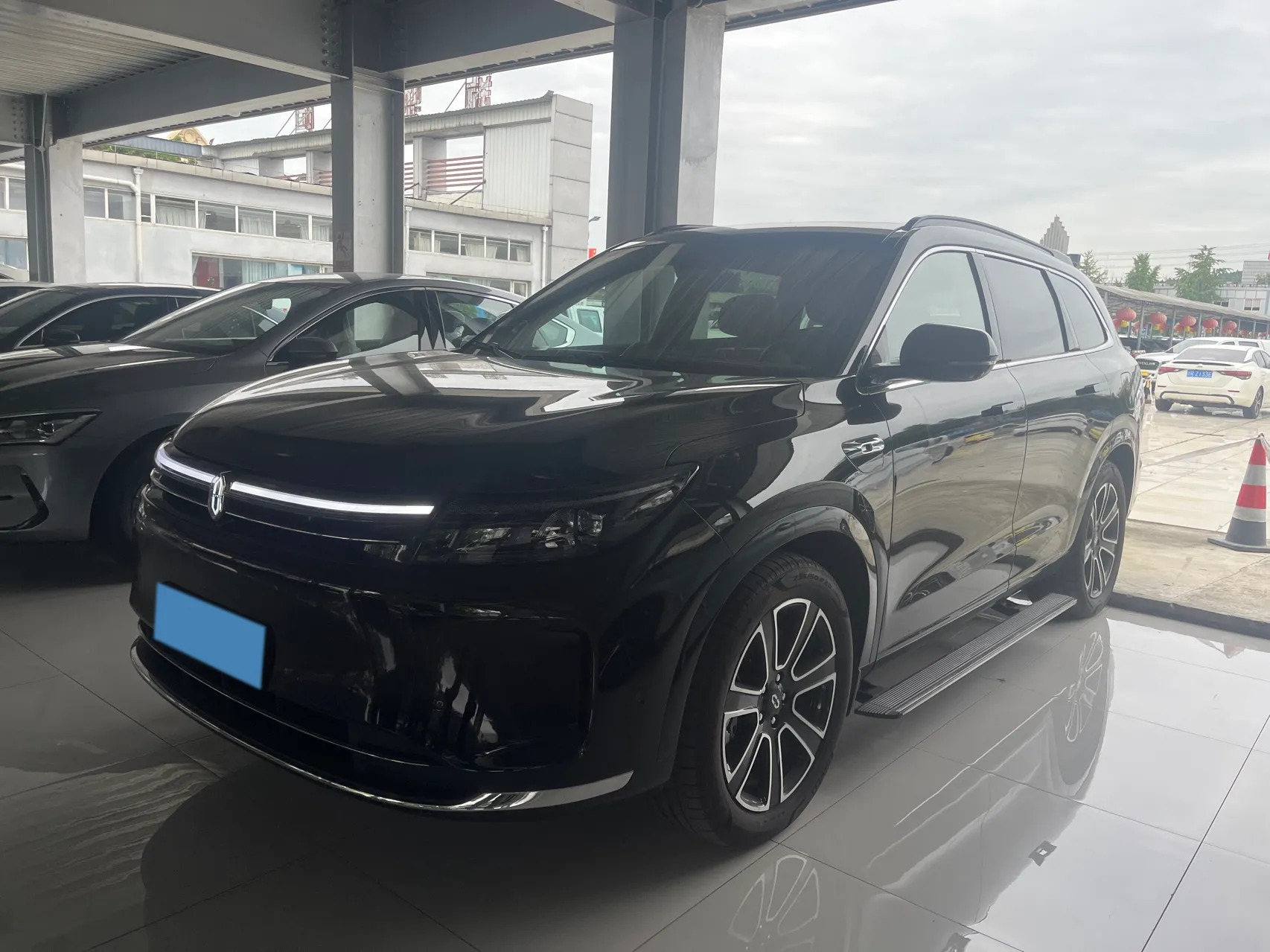 AITO AITO M7 2024 1.5T 152HP L4 voiture d'occasion de 2024 à exporter de Chine pour le ...