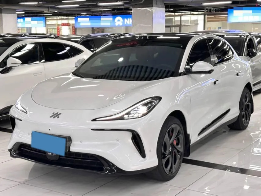 IM LS6 2023 voiture d'occasion de 2023 à exporter de Chine pour le ...