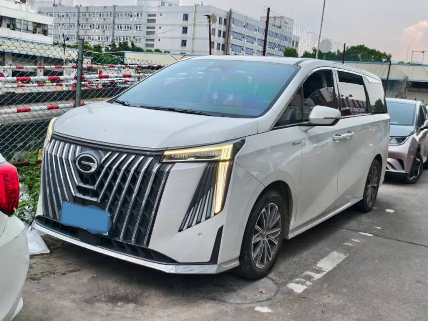 GAC Trumpchi M8 2024 2.0T 252HP L4 voiture d'occasion de 2024 à exporter de Chine pour le ...