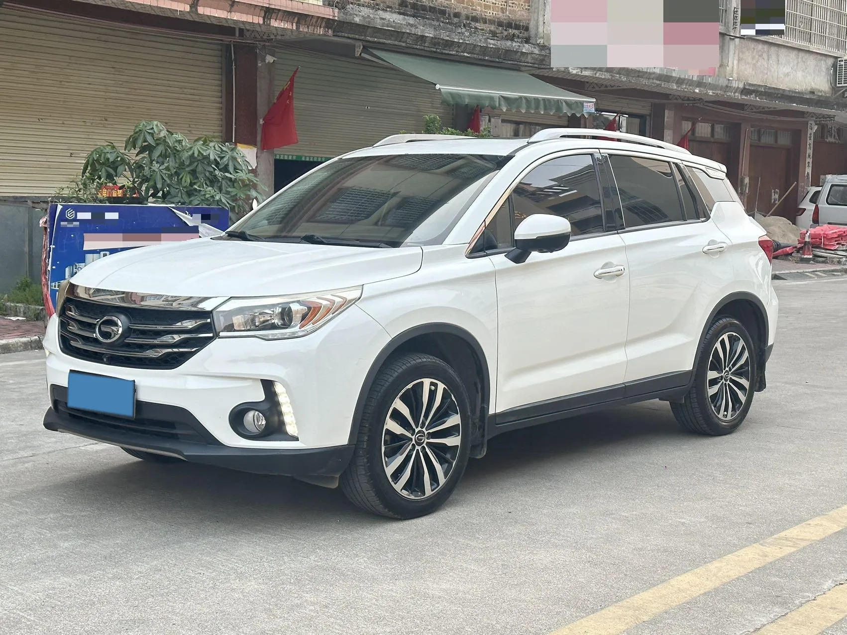 GAC Trumpchi GS4 2017 1.5T 152HP L4 voiture d'occasion de 2017 à exporter de Chine pour le ...