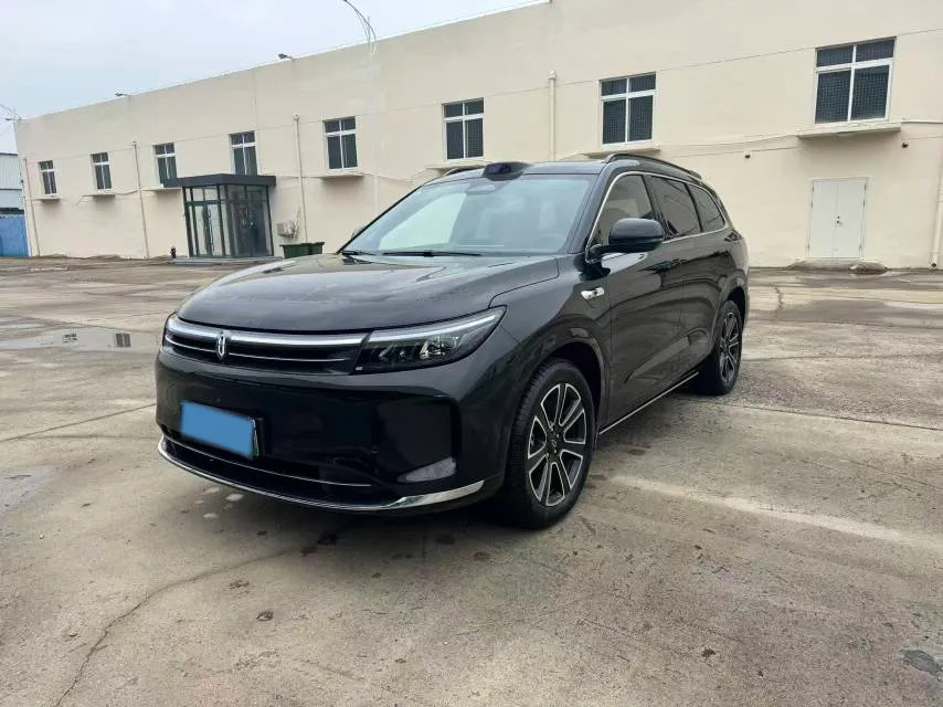 AITO AITO M7 2024 1.5T 152HP L4 voiture d'occasion de 2024 à exporter de Chine pour le ...