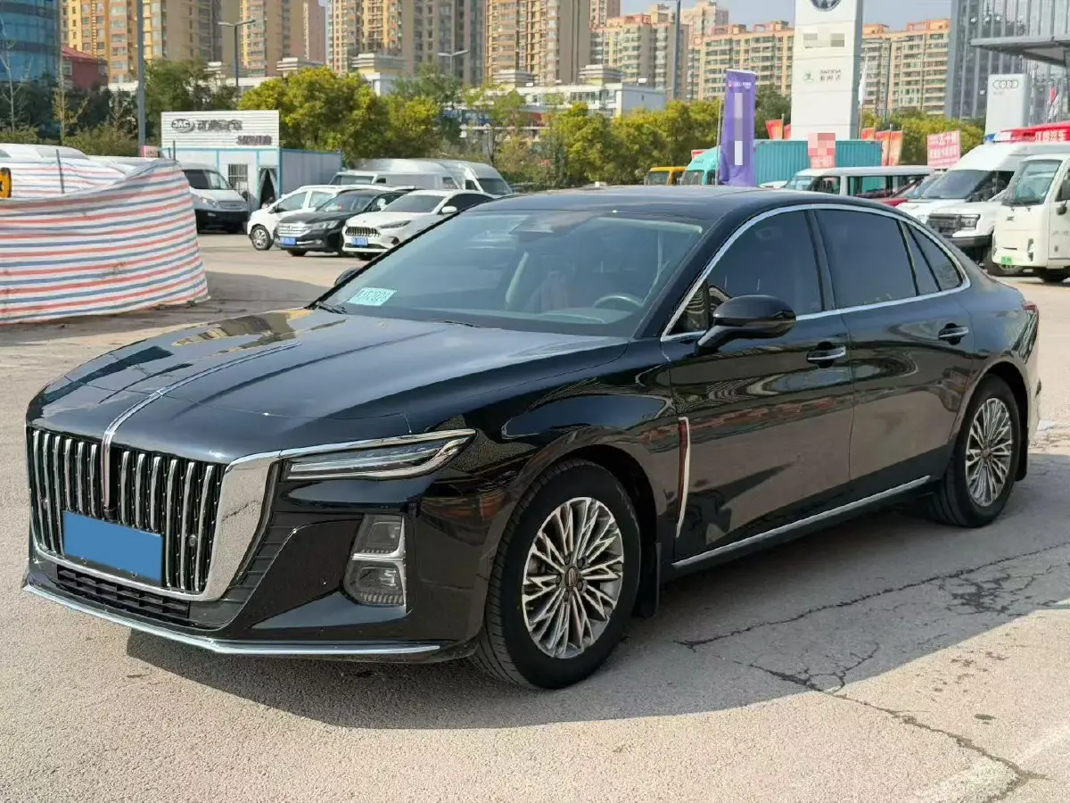 HongQi H5 2023 2.0T 224HP L4 voiture d'occasion de 2023 à exporter de Chine pour le ACU9530632 ...
